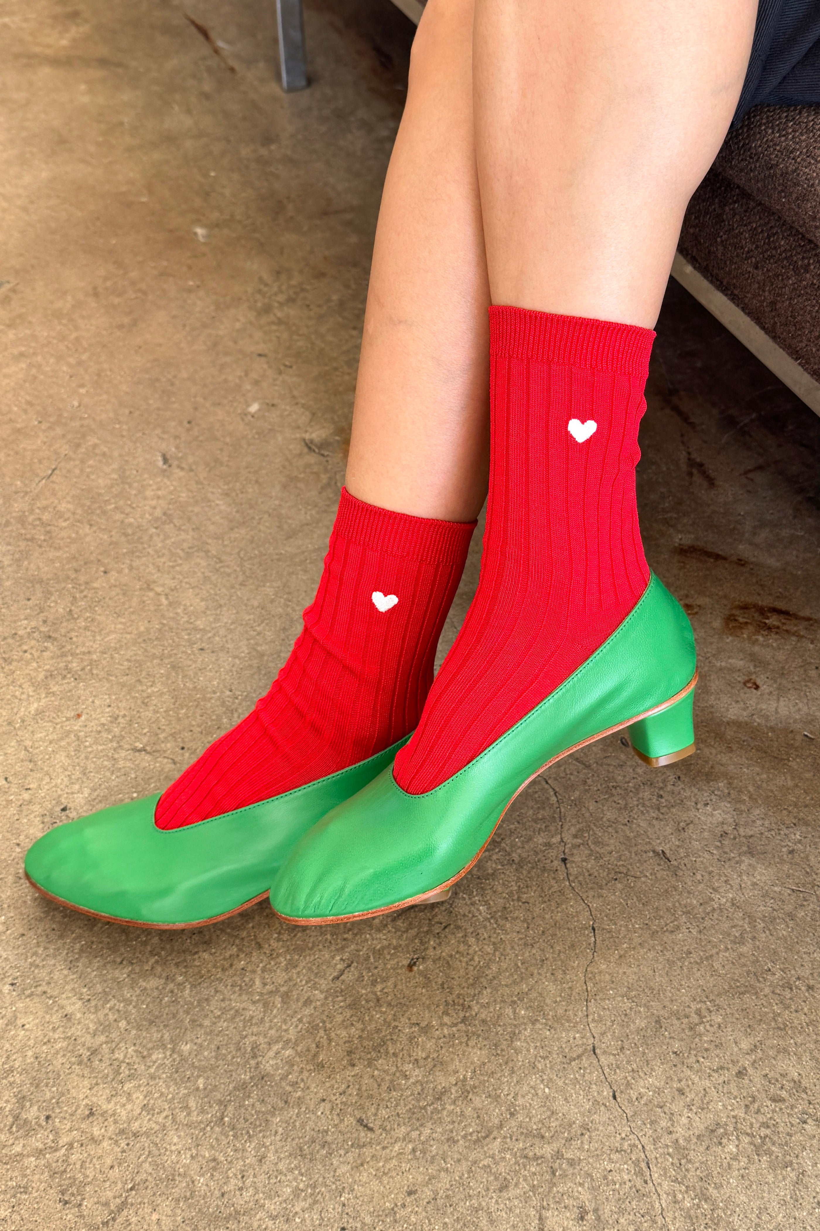 Embroidered Her Socks (MC cotton) - CLASSIC RED + HEART
