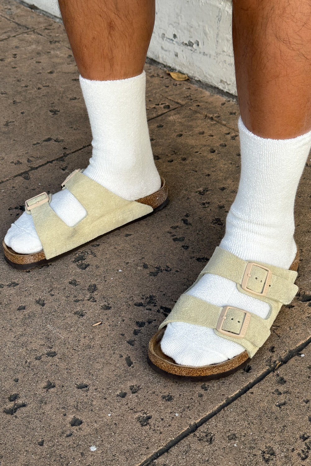 EXTENDED Cloud Socks - Classic White